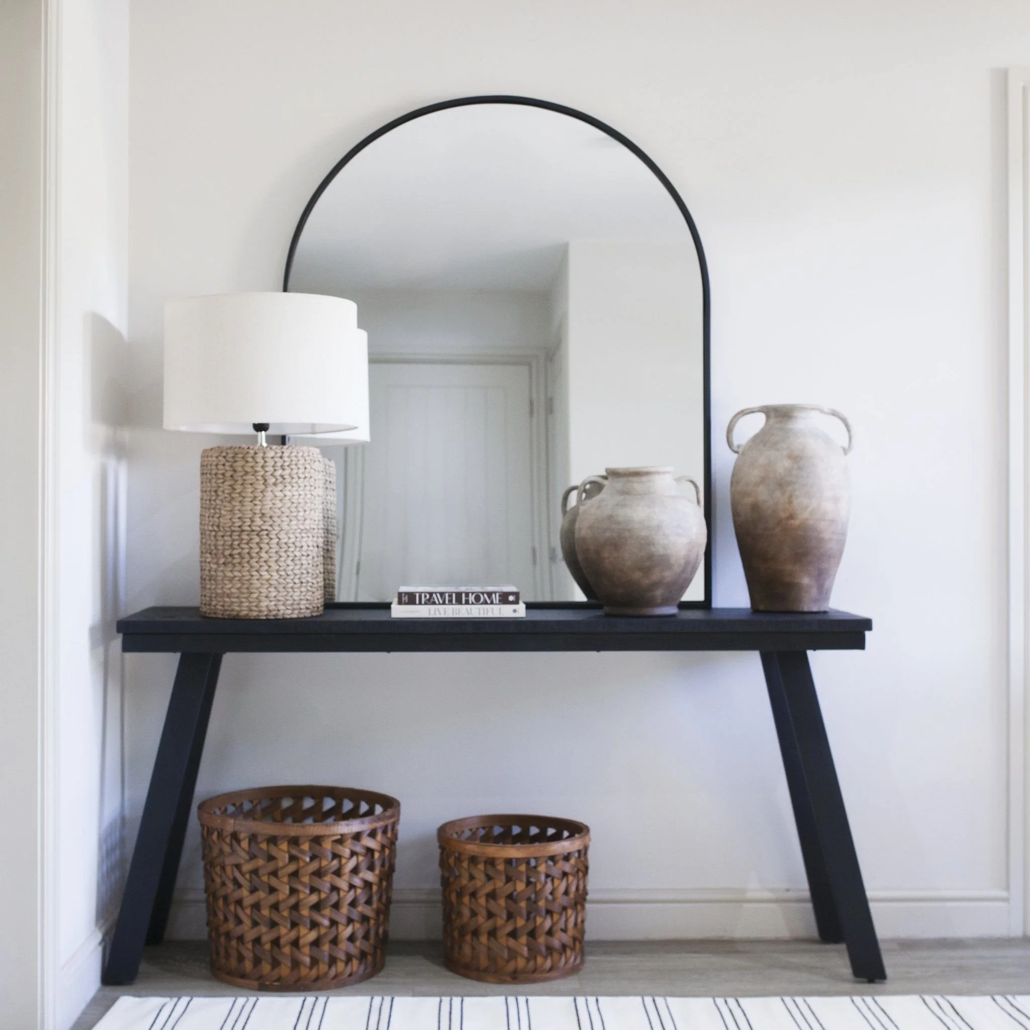 How To Choose Lighting for Your Hallway + Ideas for Hallway Lighting ...