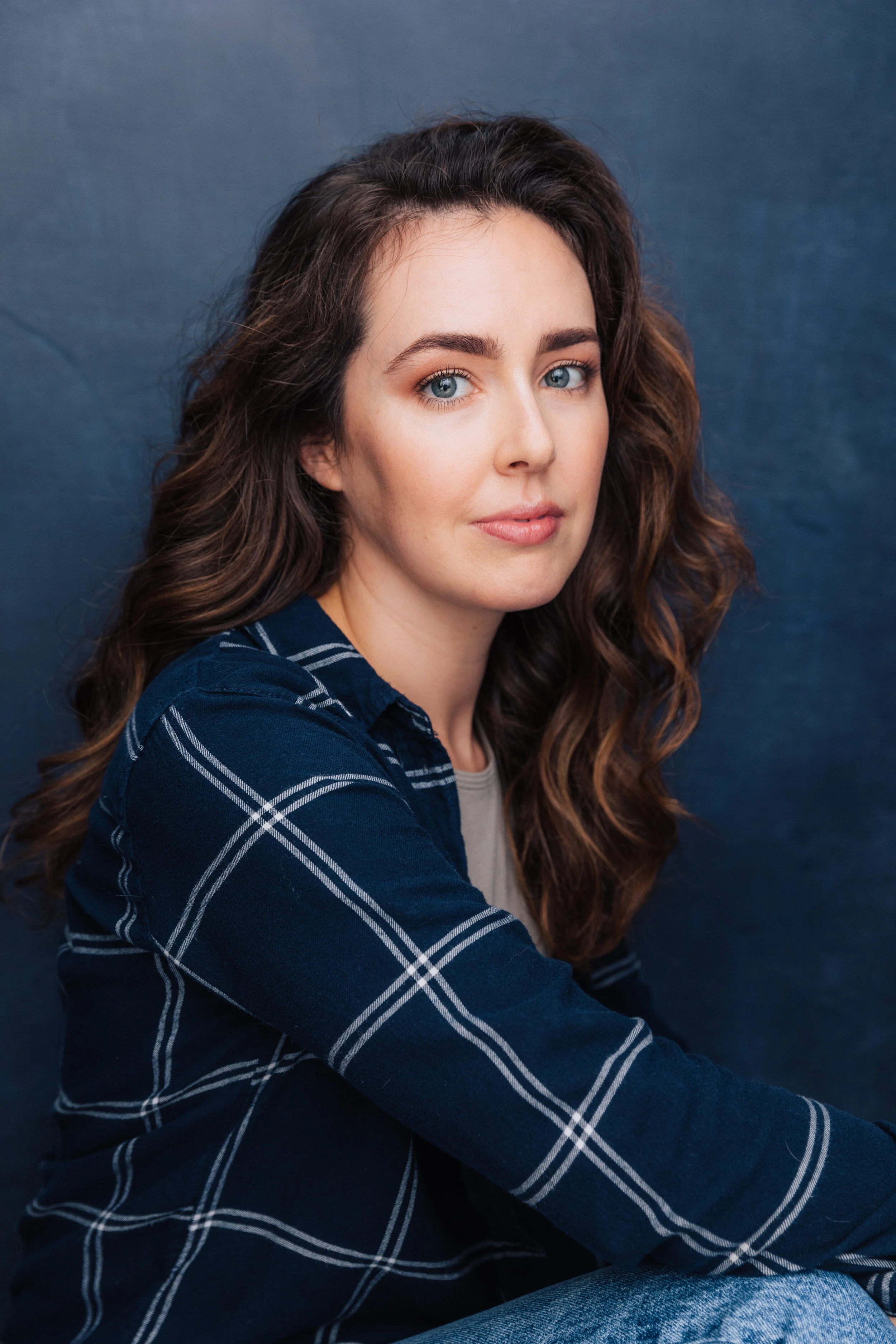 HEADSHOTS — LIANA HUNT