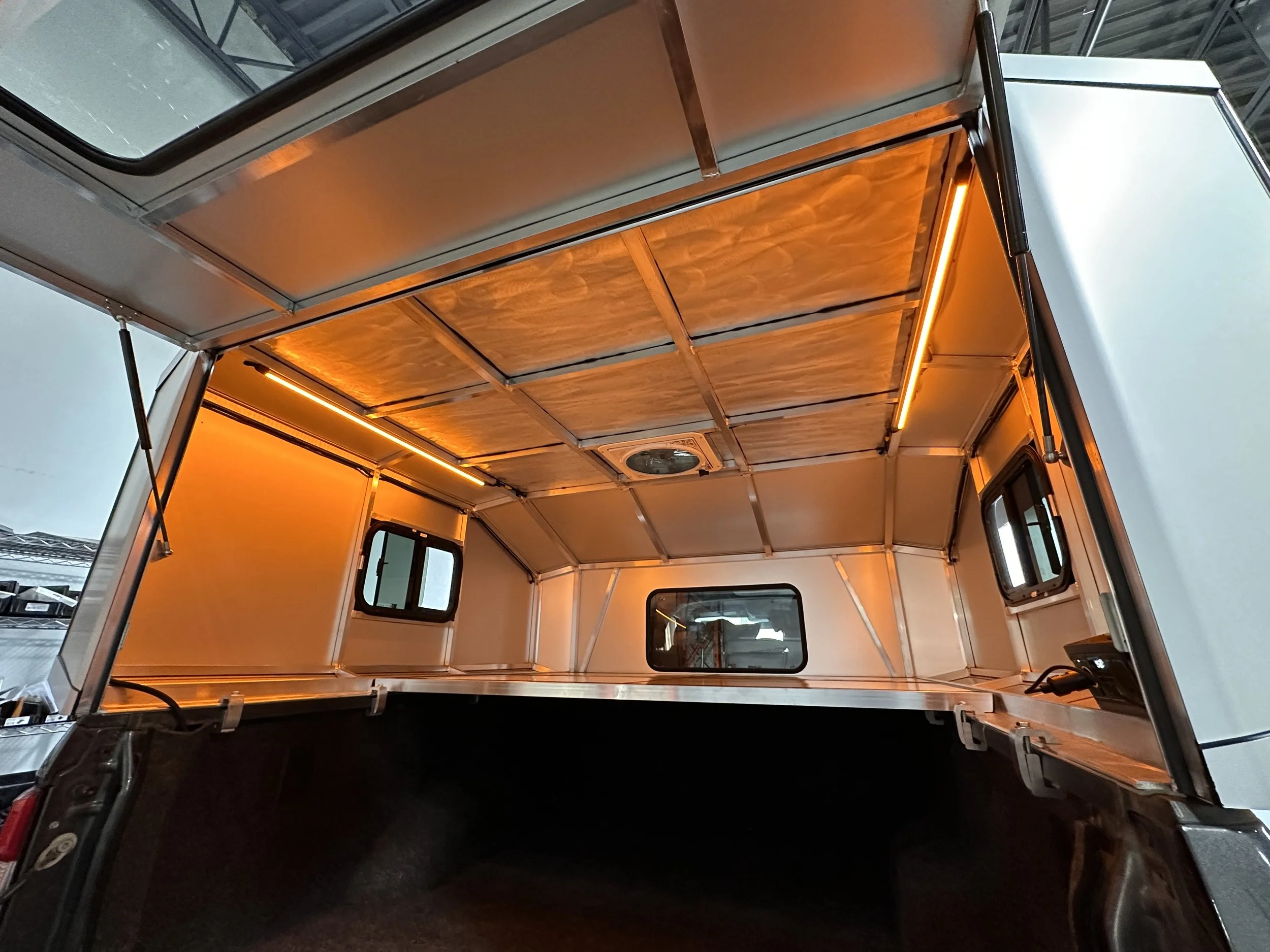 MoonLander — RADICA