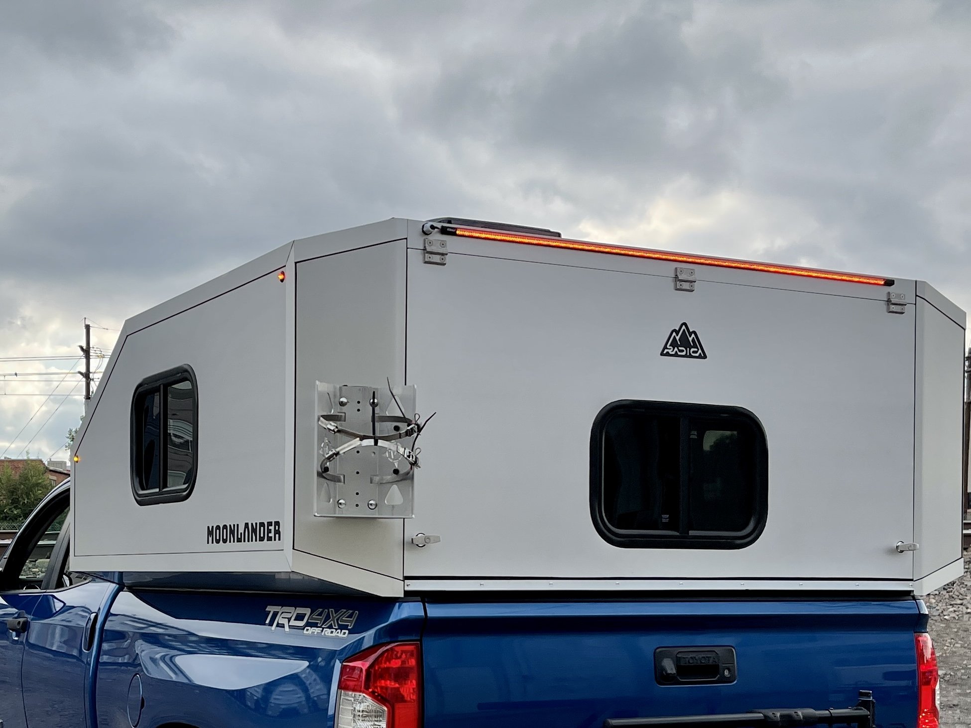 MoonLander — RADICA