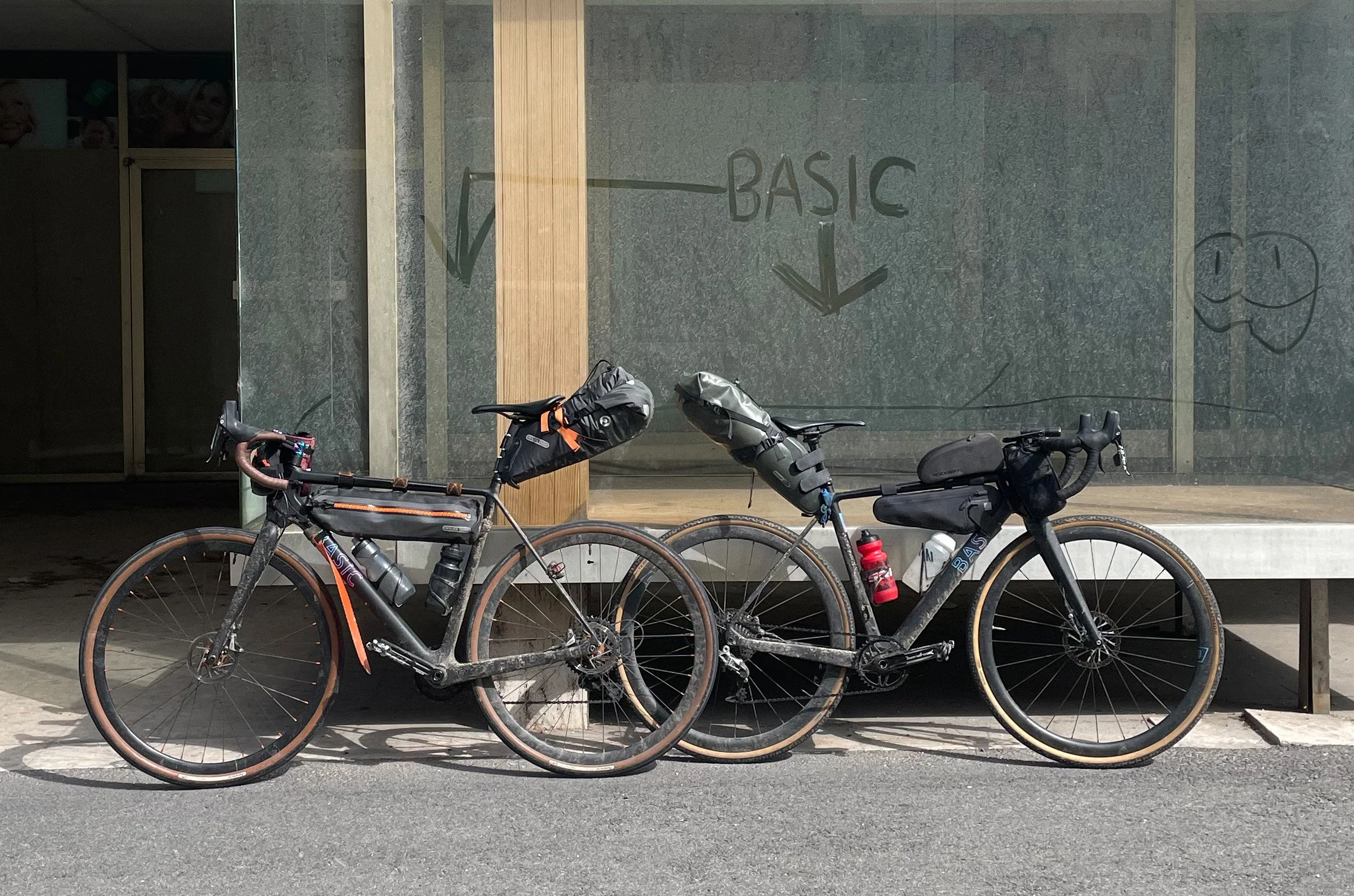 BASIC Bikes - Carbon Gravelbikes aus Berlin - Eresburgstraße 24-27 c/o WorkBox, 12103 Berlin