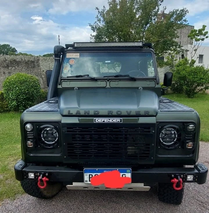 Land Rover Defender 110 2000 — Brazilian Classic Cars