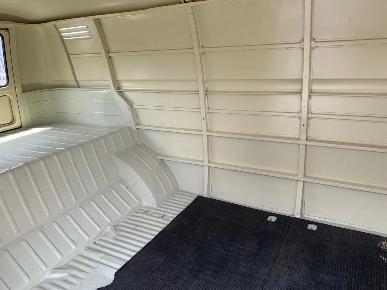 VW T1 splitwindow bus Panel van 1965 — Brazilian Classic Cars