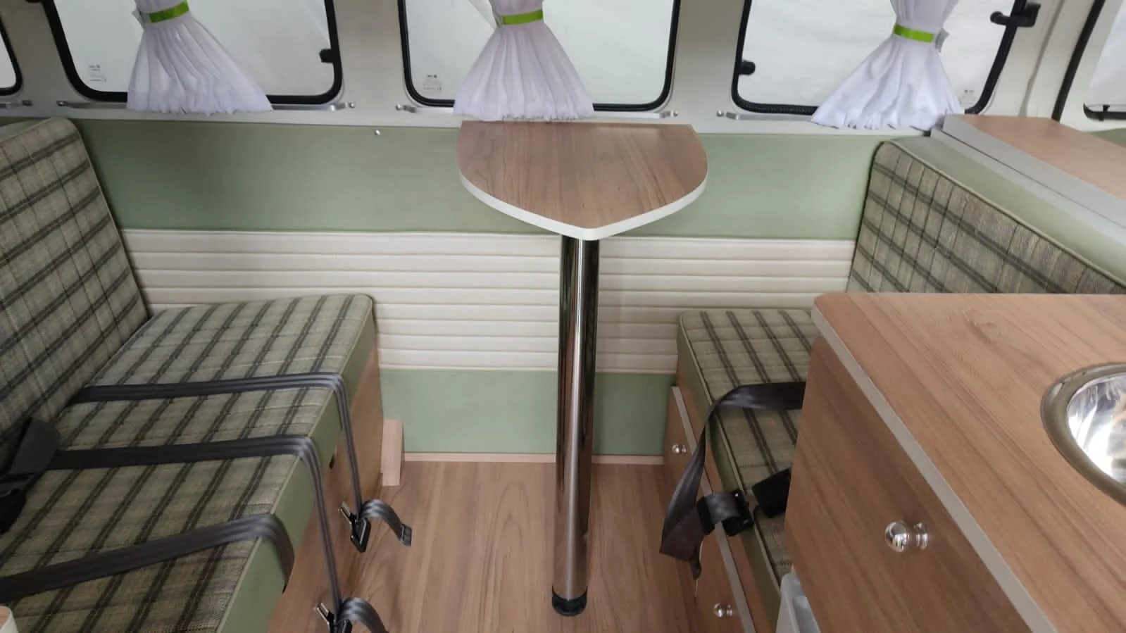 T2 bay window camper van 1986 — Brazilian Classic Cars