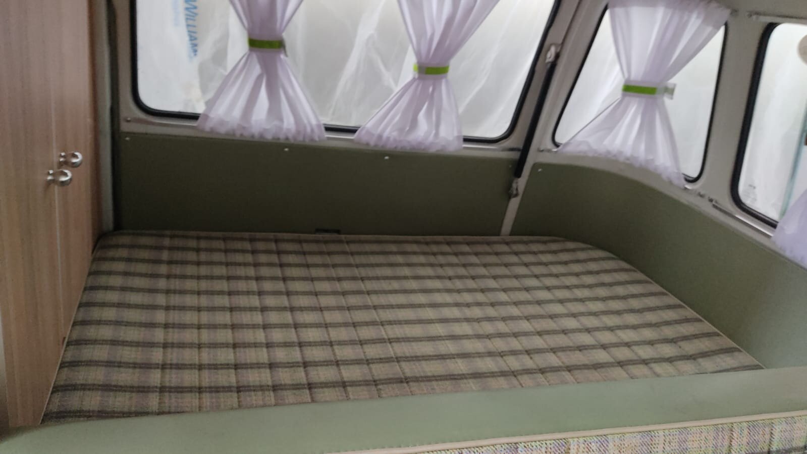 T2 bay window camper van 1986 — Brazilian Classic Cars