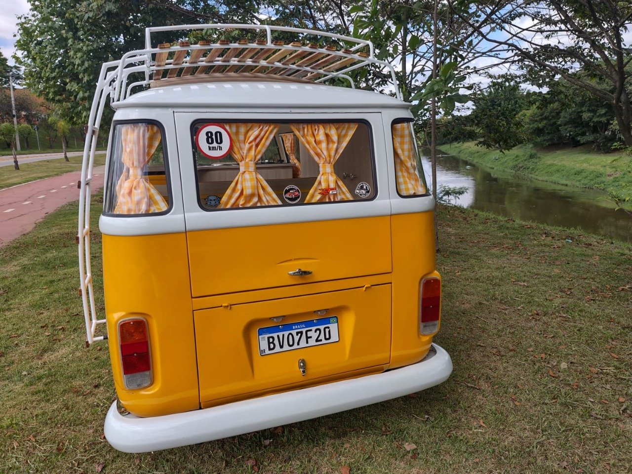 T2 baywindow camper van 1996 — Brazilian Classic Cars