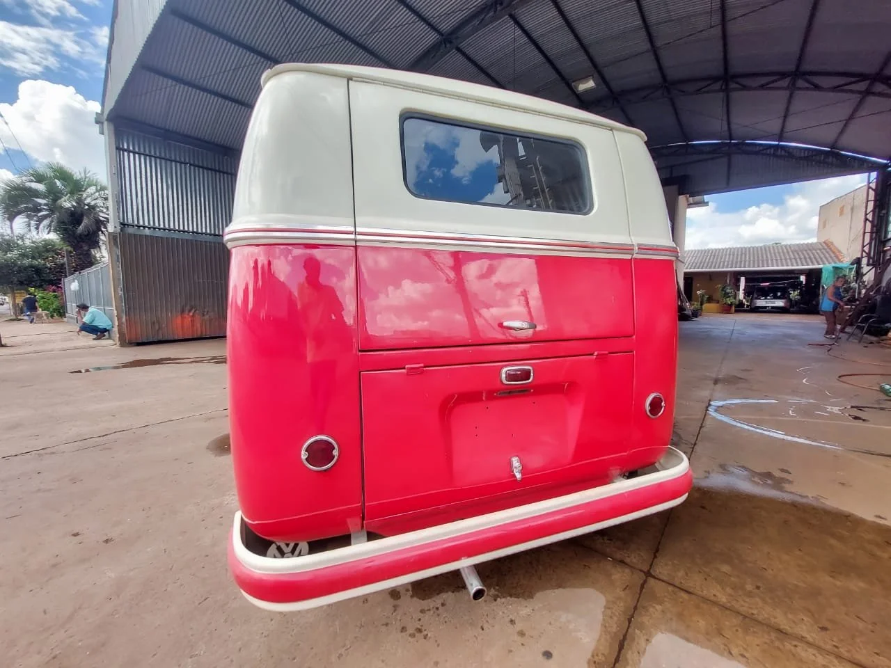 T1 split window bus 1959 — Brazilian Classic Cars