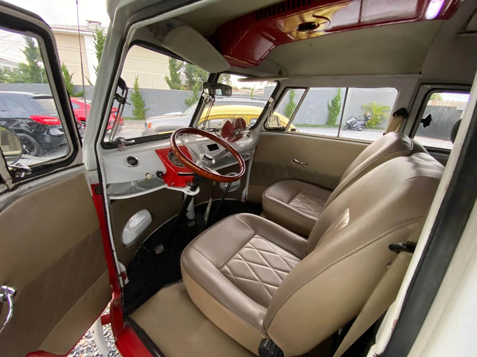 VW T1 splitwindow bus 1961 — Brazilian Classic Cars