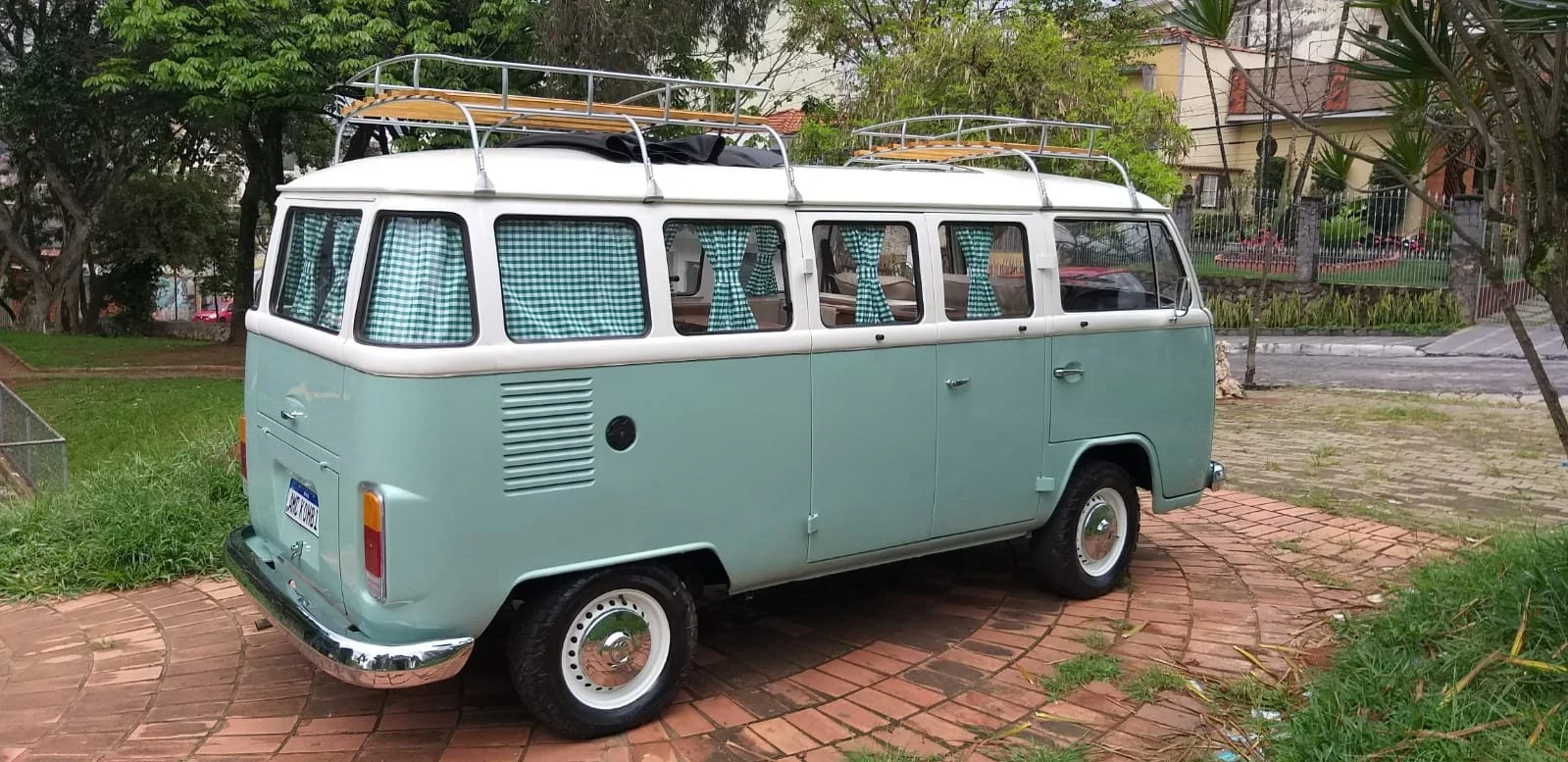 VW T2 baywindow bus camper van 1988 — Brazilian Classic Cars