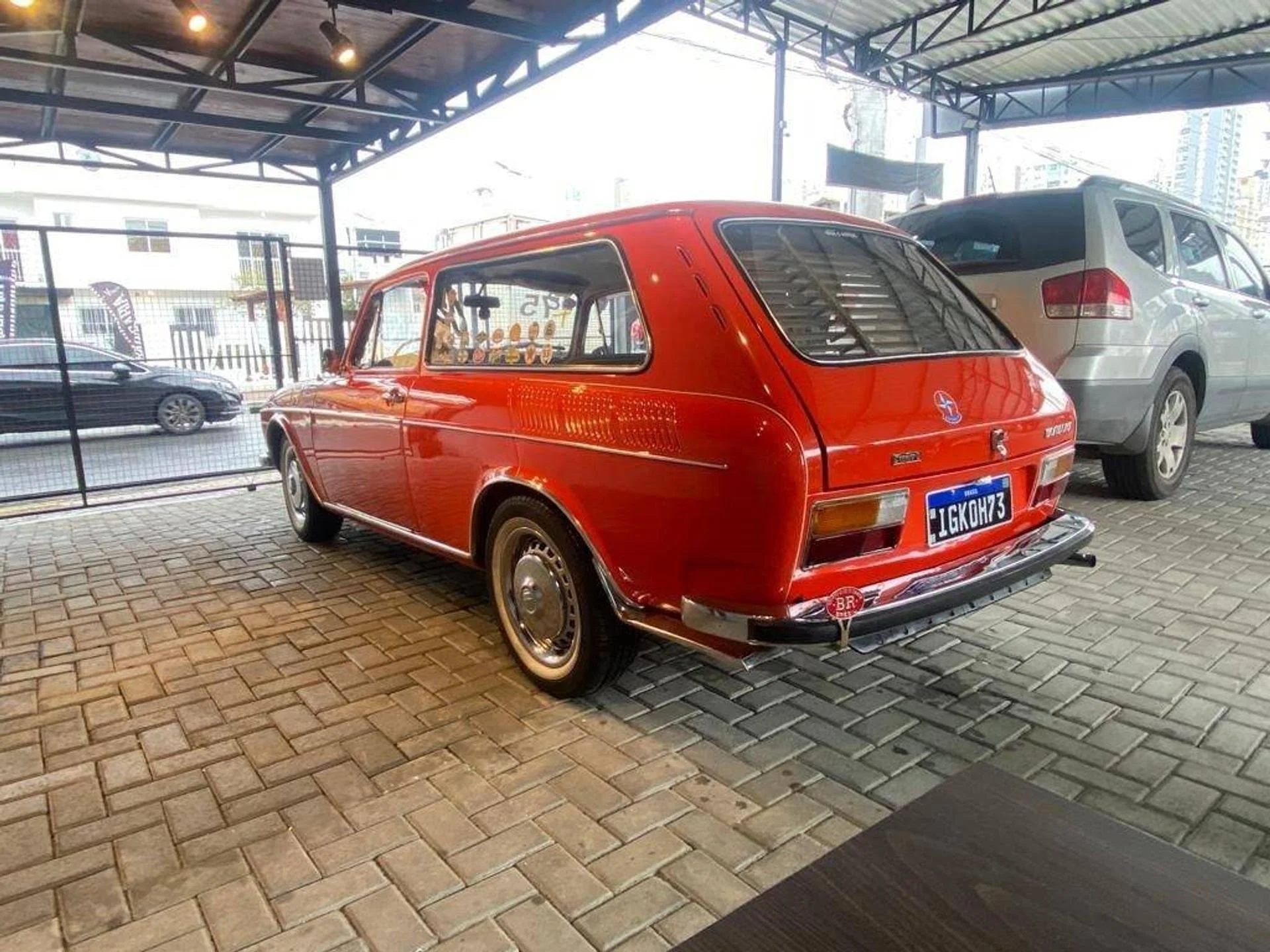 VW Variant 1975 — Brazilian Classic Cars