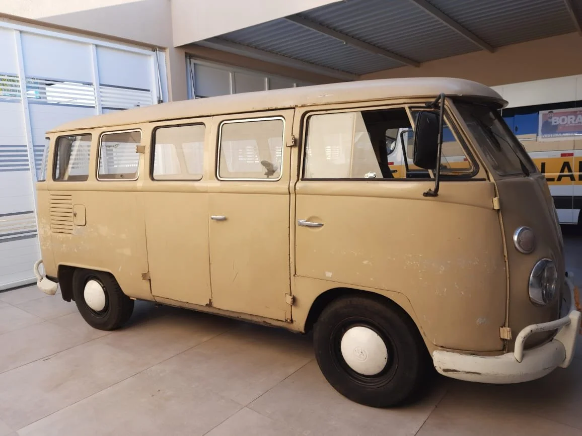 VW T1 split window bus 1973 — Brazilian Classic Cars