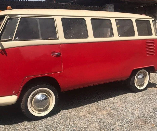 VW T1 split window bus 1969 — Brazilian Classic Cars