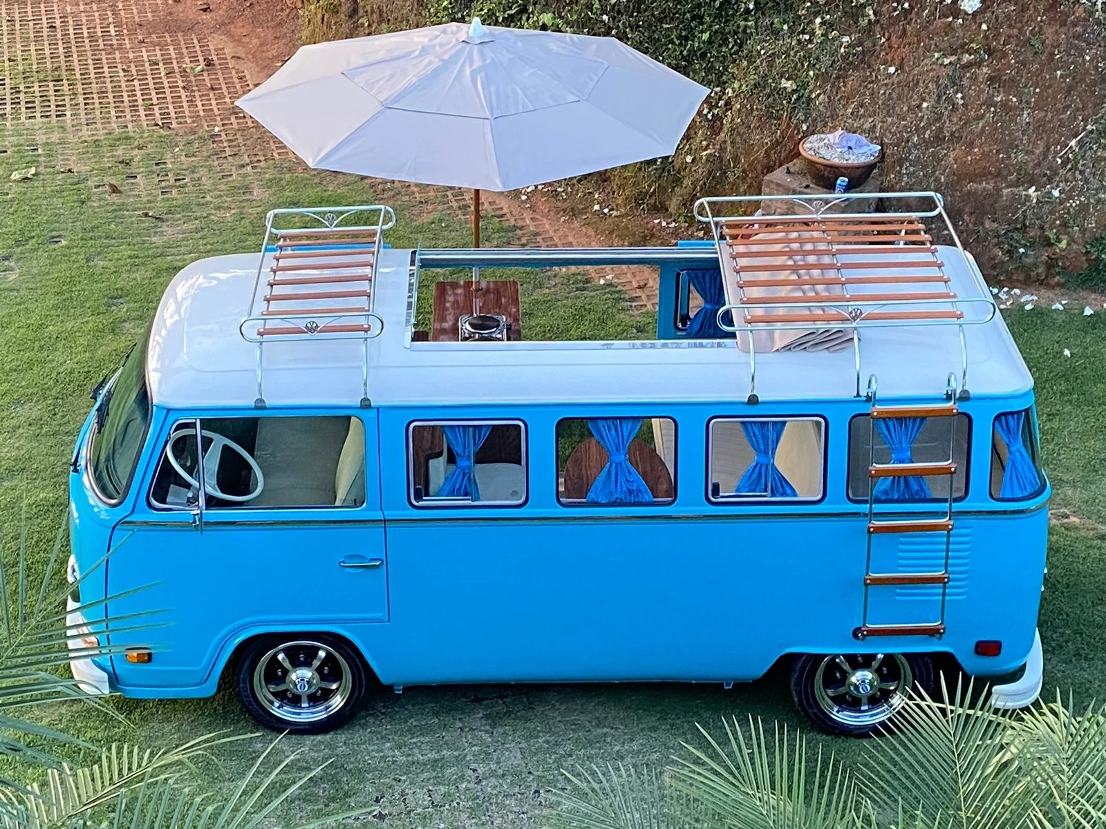 VW T2 baywindow bus camper van 1997 — Brazilian Classic Cars
