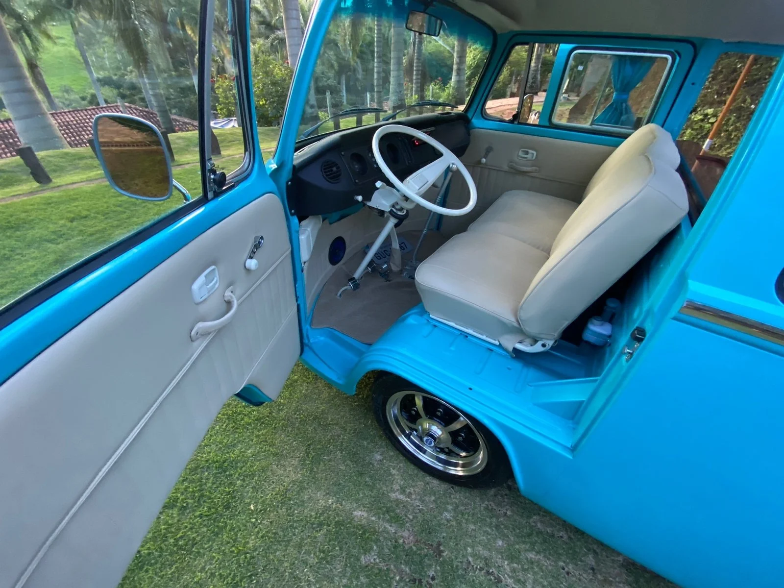 VW T2 baywindow bus camper van 1997 — Brazilian Classic Cars