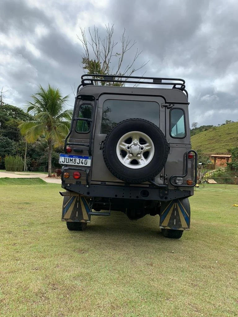 Land Rover Defender 1996 — Brazilian Classic Cars