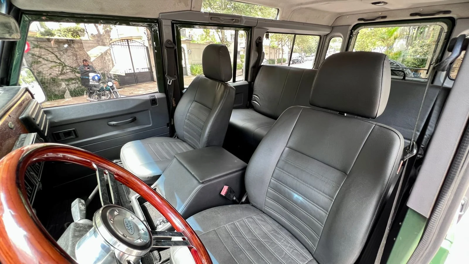Land Rover Defender 110 1994 — Brazilian Classic Cars