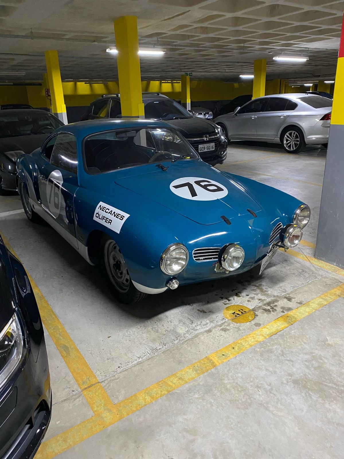 VW Karmann Ghia 1972 — Brazilian Classic Cars