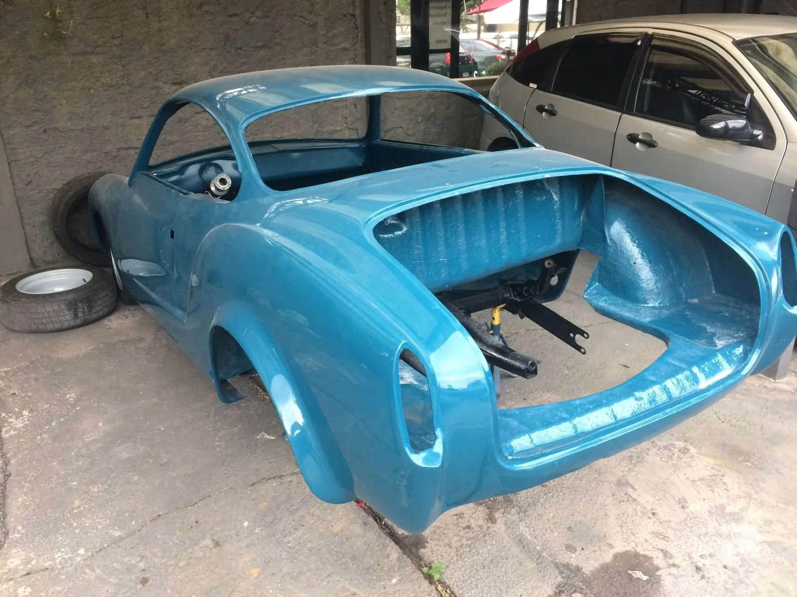 VW Karmann Ghia 1972 — Brazilian Classic Cars
