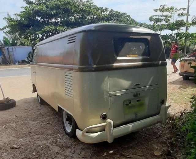 VW T1 splitwindow bus panel van 1974 — Brazilian Classic Cars