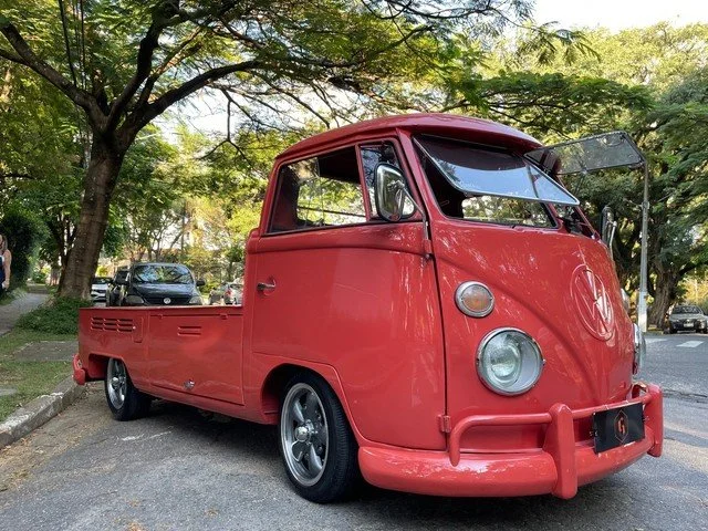VW T1 splitwindow bus single cab 1975 — Brazilian Classic Cars
