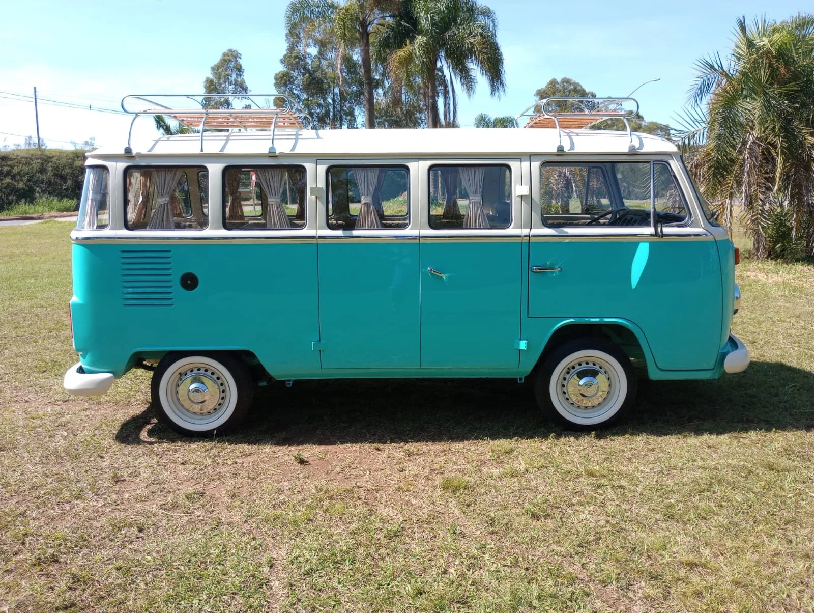 VW T2 baywindow bus 1985 — Brazilian Classic Cars