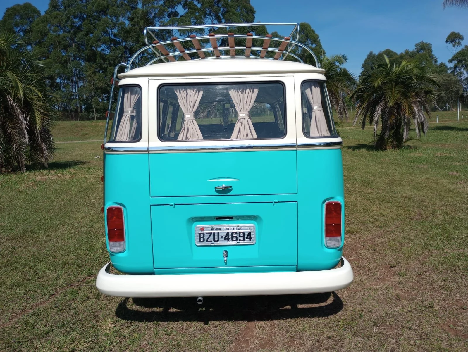 VW T2 baywindow bus 1985 — Brazilian Classic Cars