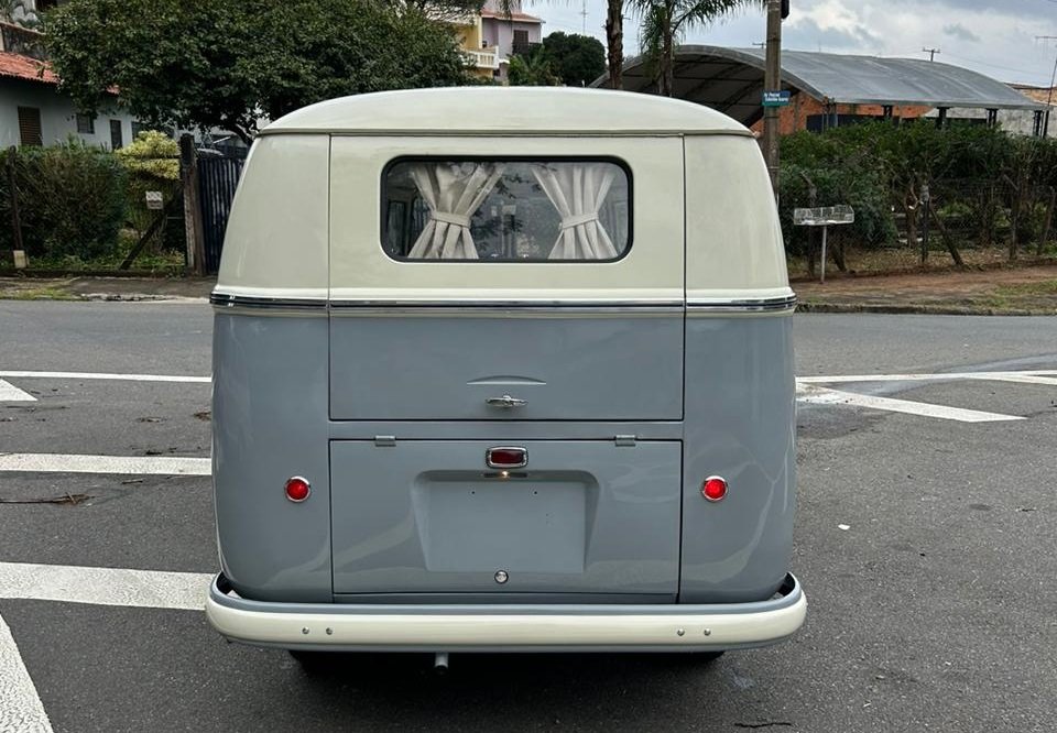 VW T1 splitwindow bus 1960 — Brazilian Classic Cars