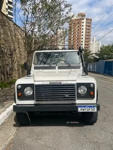 Land Rover Defender 110 1997 — Brazilian Classic Cars