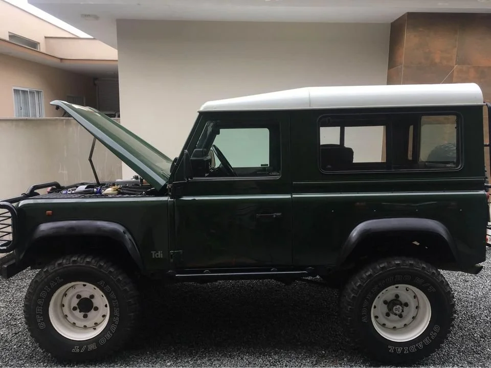 Land Rover Defender 90 1997 — Brazilian Classic Cars