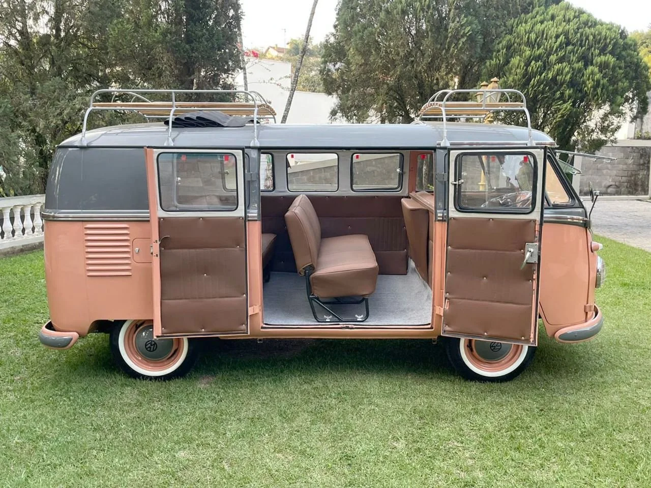 VW T1 splitwindow bus samba replica 1962 — Brazilian Classic Cars