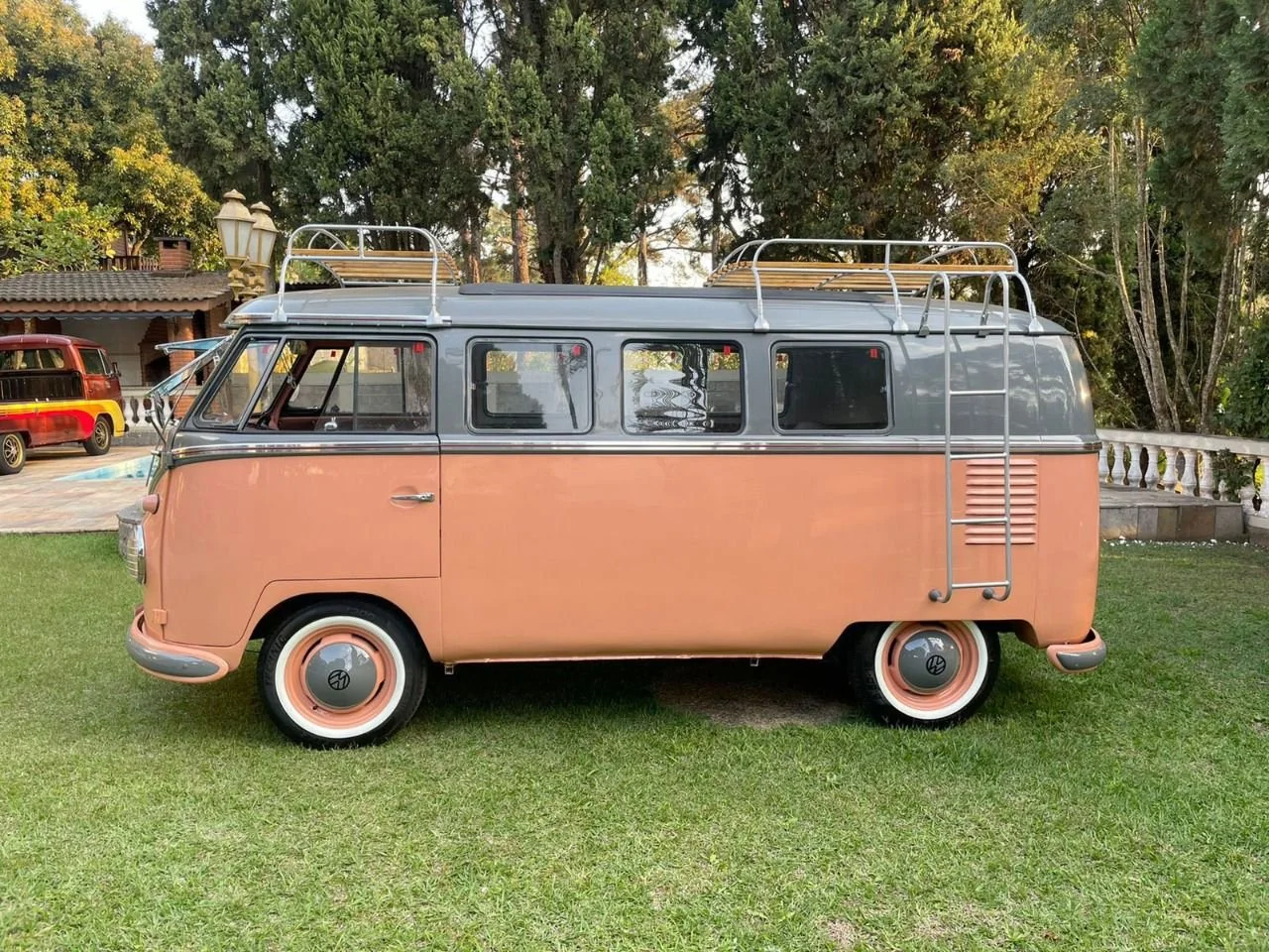 VW T1 splitwindow bus samba replica 1962 — Brazilian Classic Cars