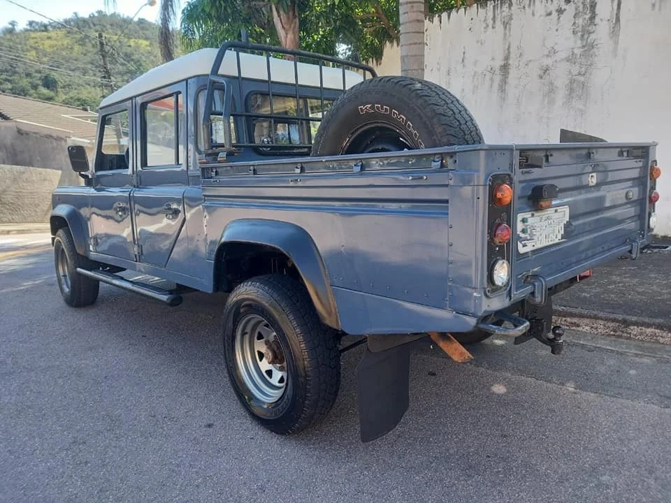 Land Rover Defender 130 1996 — Brazilian Classic Cars