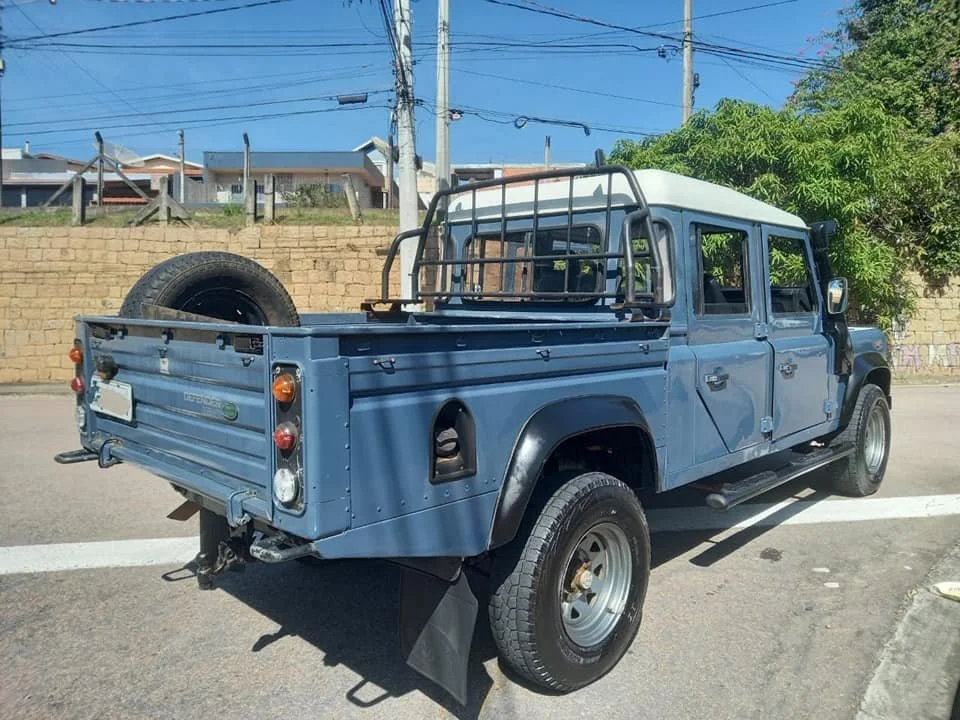 Land Rover Defender 130 1996 — Brazilian Classic Cars