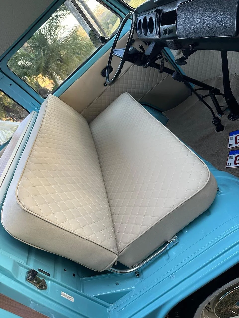 VW T2 baywindow bus camper van 1992 — Brazilian Classic Cars