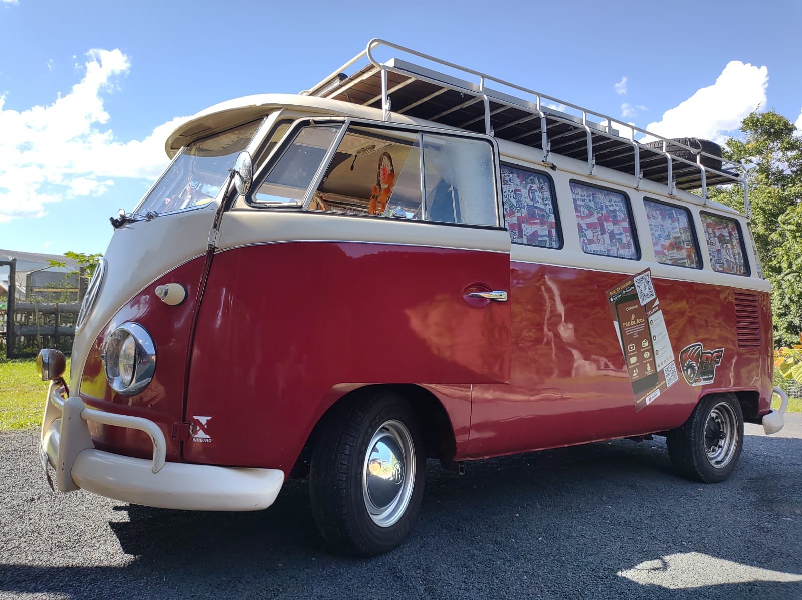 VW T1 splitwindow bus 1974 — Brazilian Classic Cars