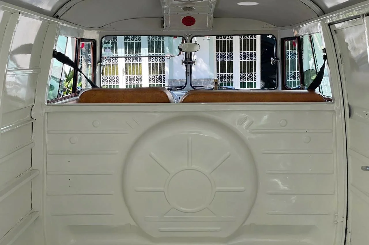 VW T1 splitwindow bus panel van 1973 — Brazilian Classic Cars