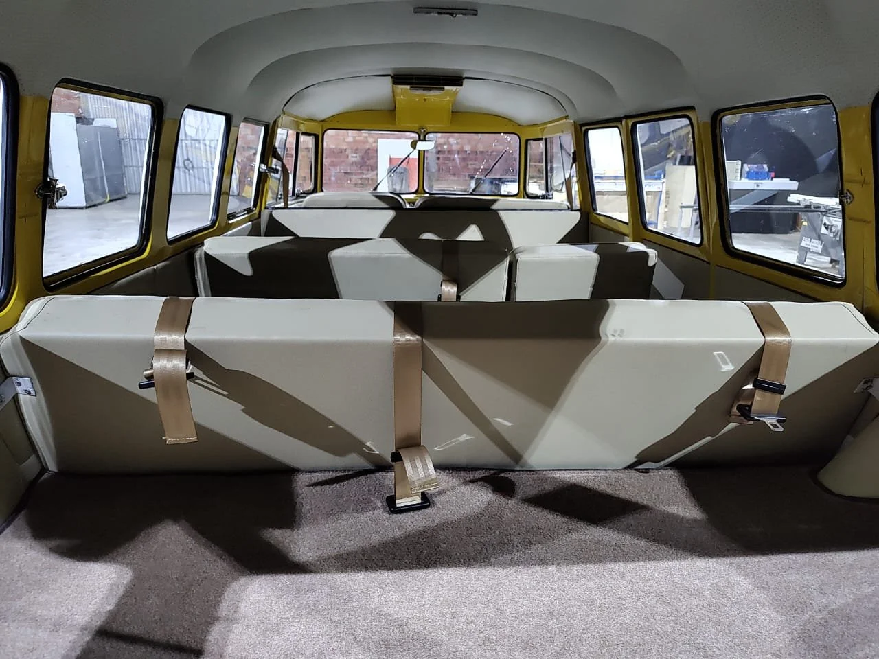 VW T1 splitwindow bus 1975 — Brazilian Classic Cars