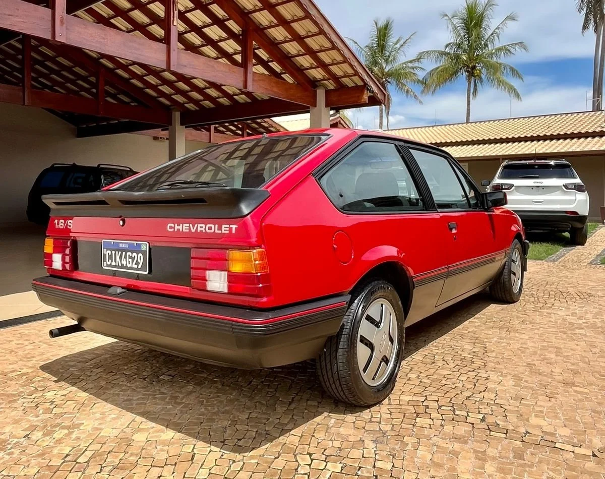 Monza Hatch SR 1.8 S 1986 — Brazilian Classic Cars