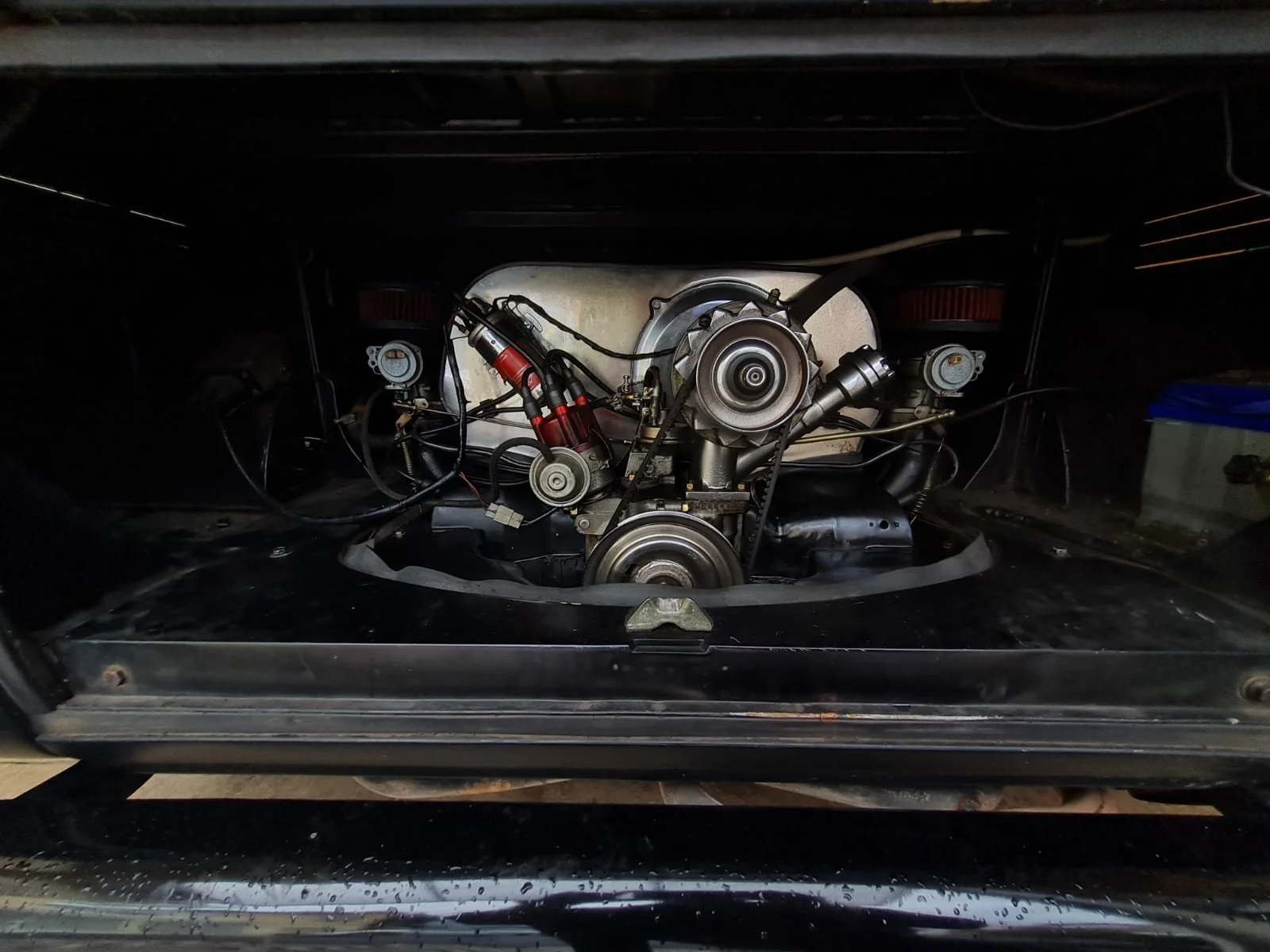 Stunning Black VW Baywindow Bus – 1600cc Twin Carb, Leather Interior ...