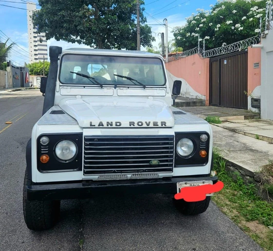 Land Rover Defender 110 2000 — Brazilian Classic Cars