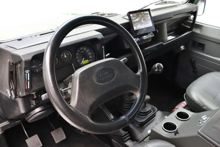 Land Rover Defender 90 2000 — Brazilian Classic Cars