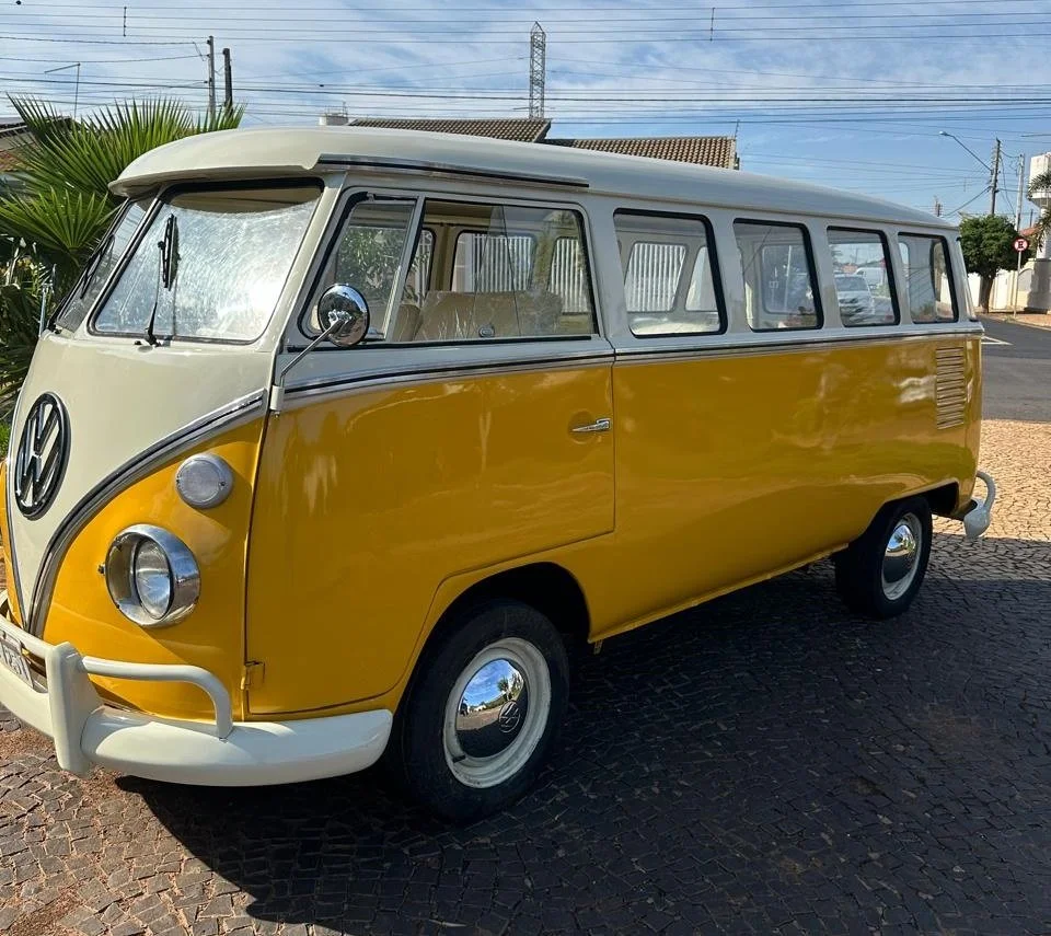 VW T1 splitwindow bus 1974 — Brazilian Classic Cars
