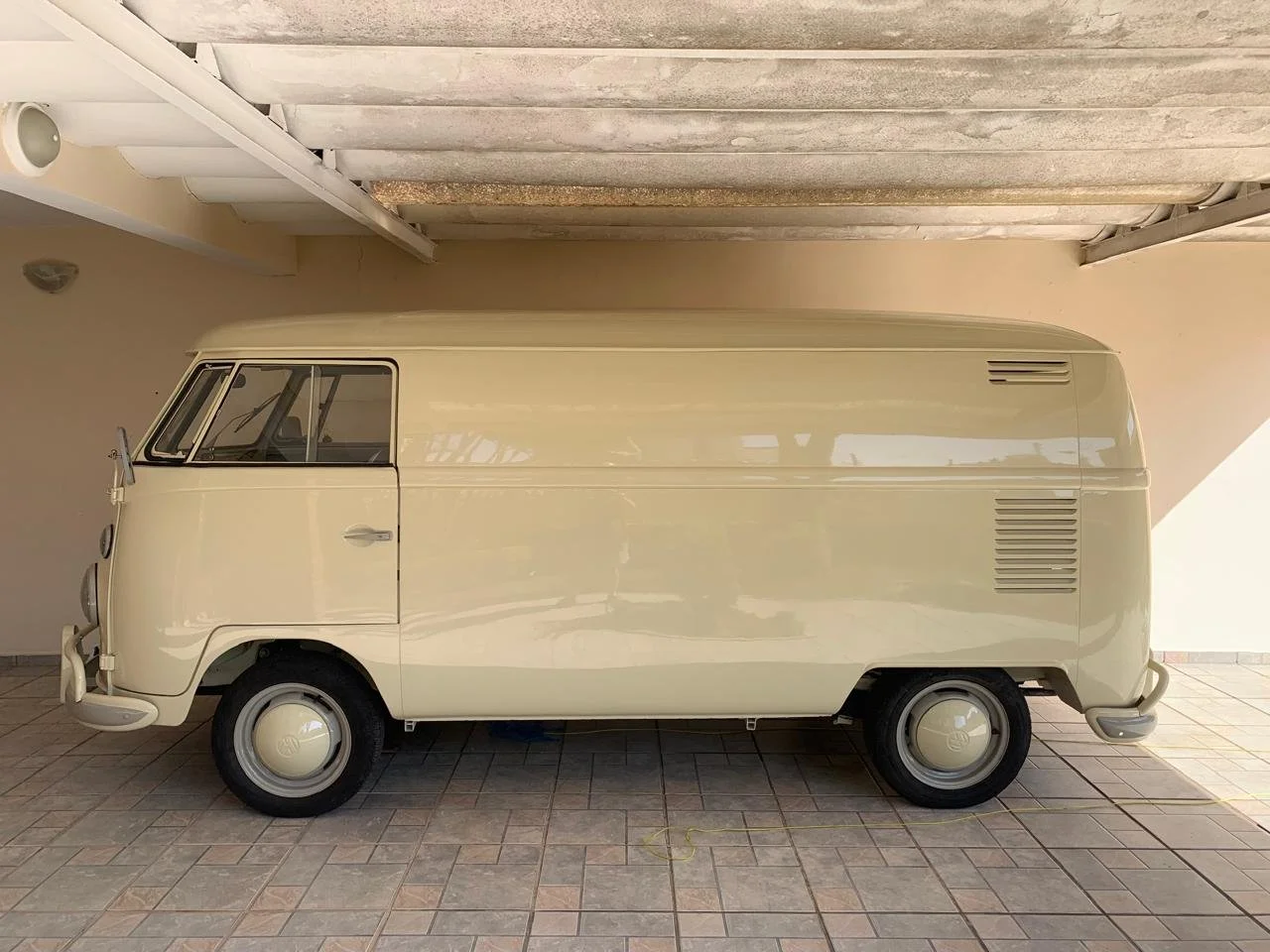 VW T1 splitwindow bus Panel van 1965 — Brazilian Classic Cars