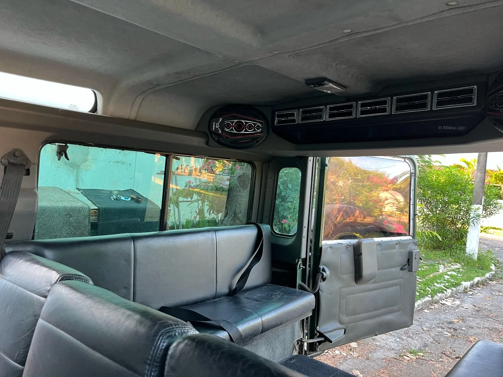 Land Rover Defender 110 1998 — Brazilian Classic Cars