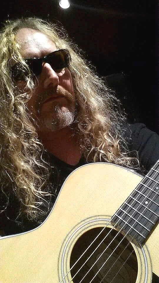 Knights Gallery/Home