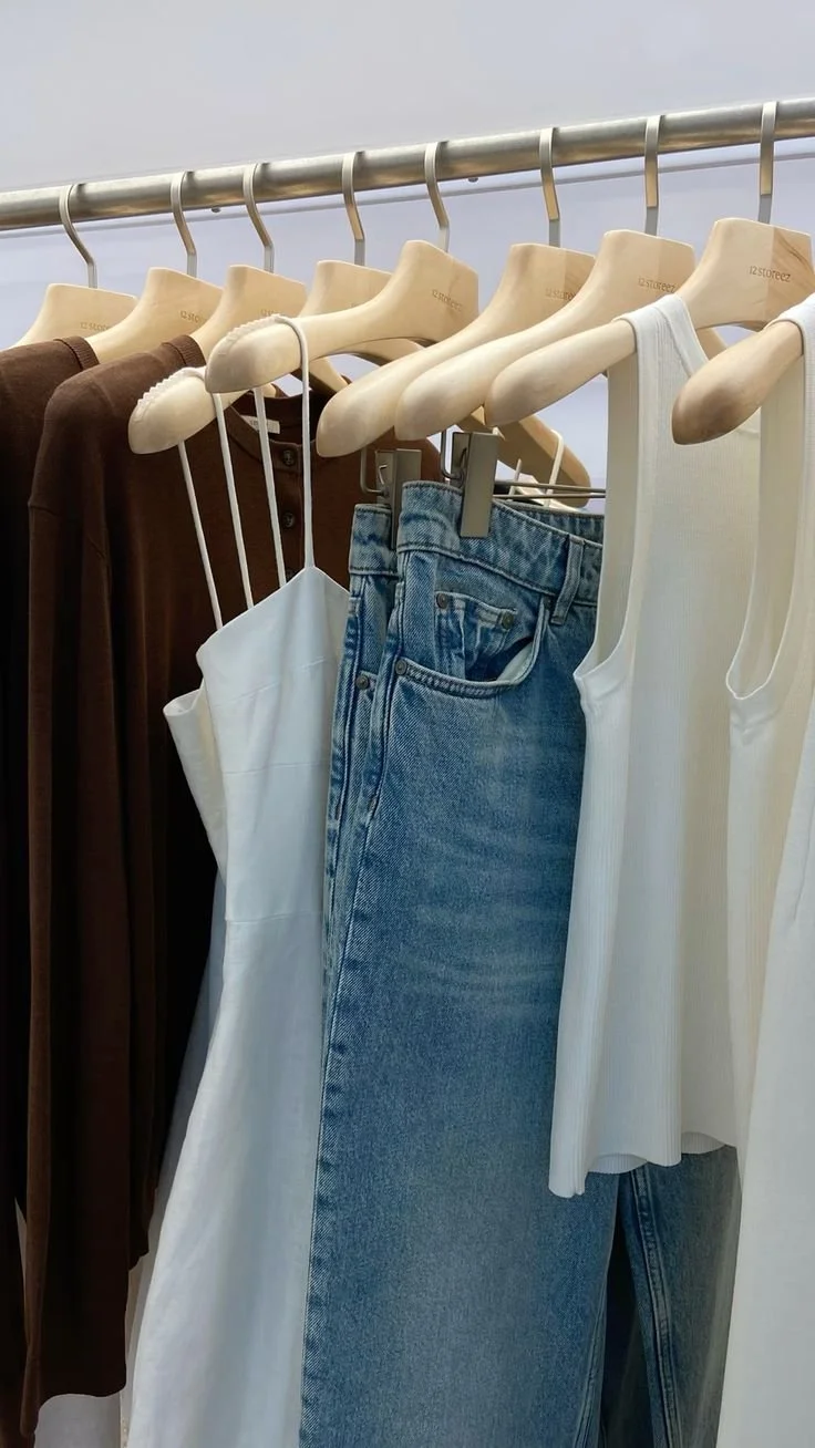 How to Build a Summer Capsule Wardrobe in 2026 — House of Harvey