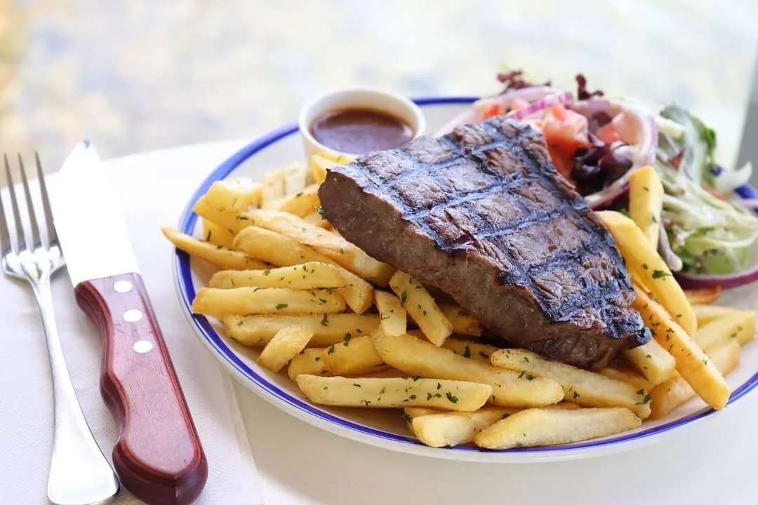 Monday: Steak Night // M $20 | NM $22 — Manly 16ft Skiff Sailing Club
