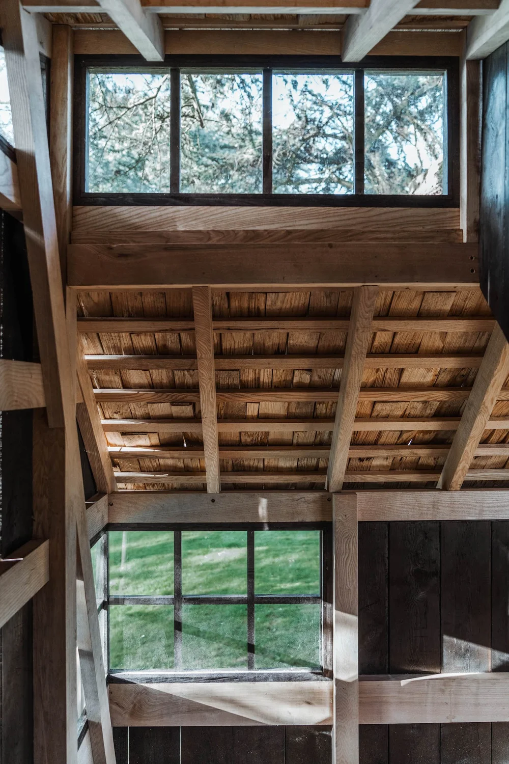 Everything you need to know about getting a treehouse built — Root and ...