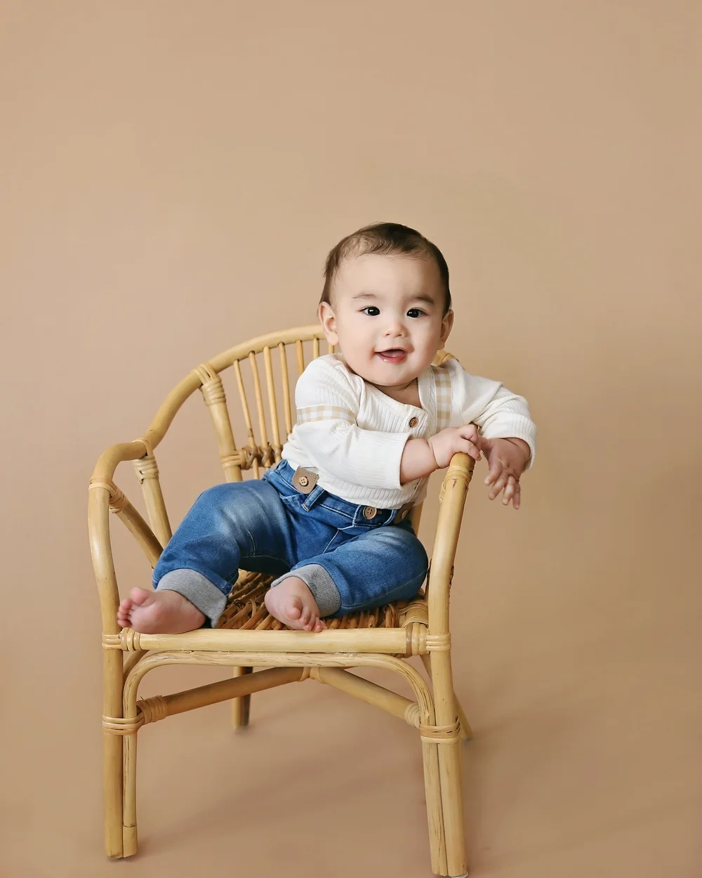 8 Month Milestone Session - Marion Illinois Photographer — Amber Farnam ...