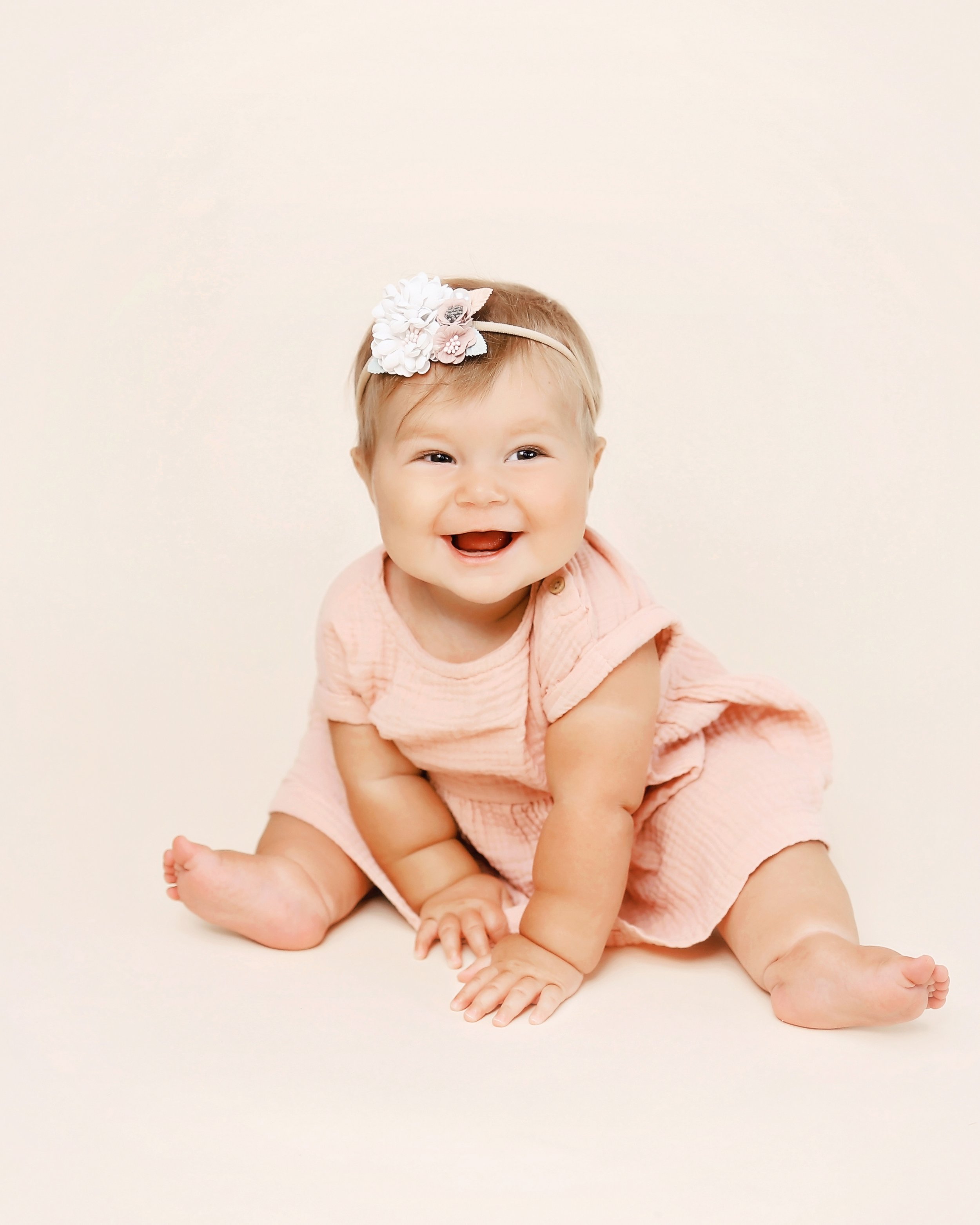 Baby Milestone Session - Marion Illinois Photographer — Amber Farnam ...